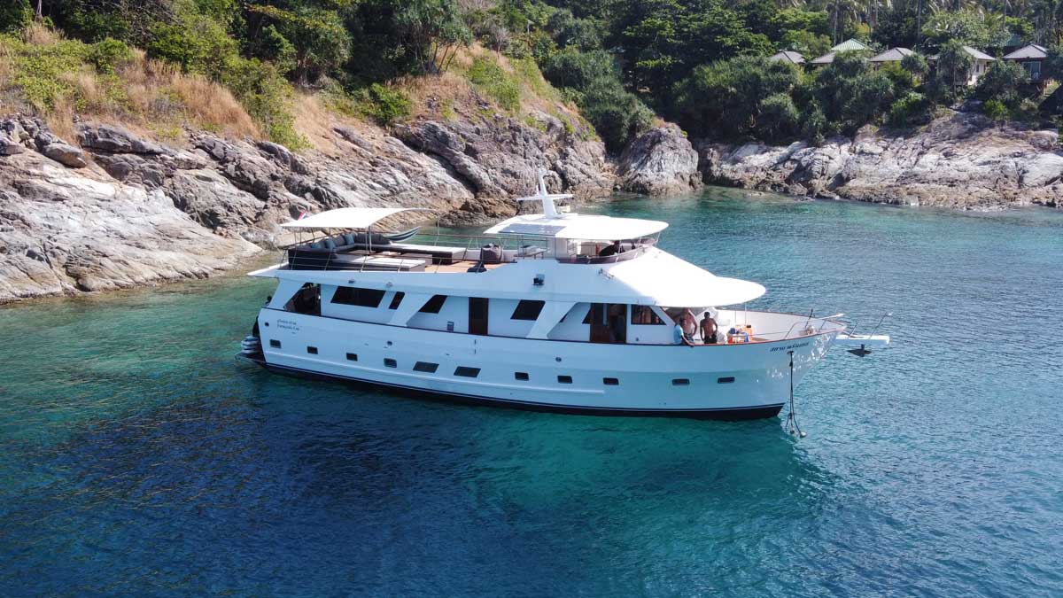 70ft Siam Princess | Private Yacht Charter | Classic Motoryacht